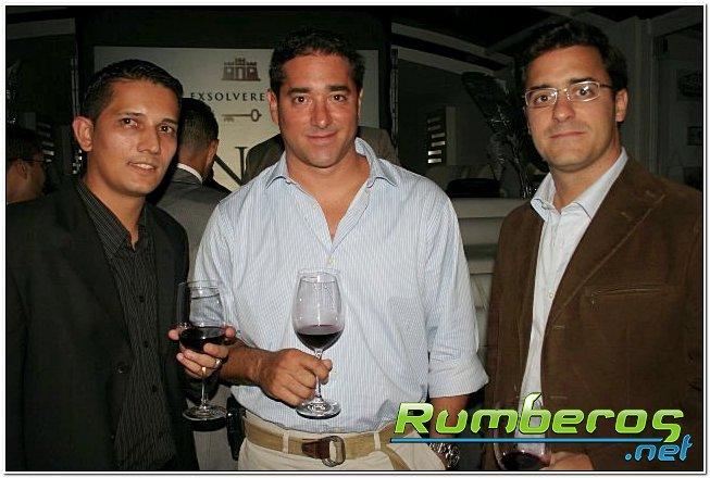 Cata de Vinos CANEPA en Ganadero Roof | Rumberos