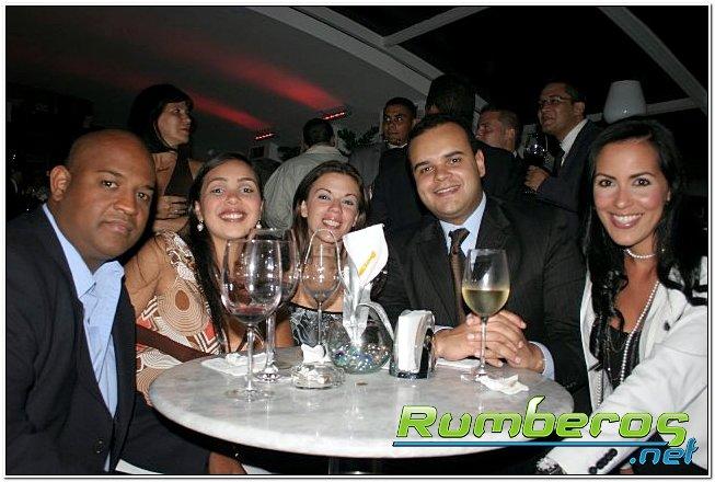 Cata de Vinos CANEPA en Ganadero Roof | Rumberos