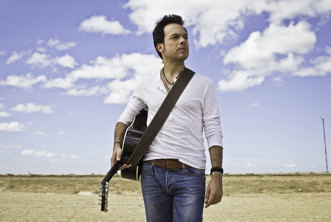 Los amores de telenovela de Julio César. El cantautor estrena video de ...